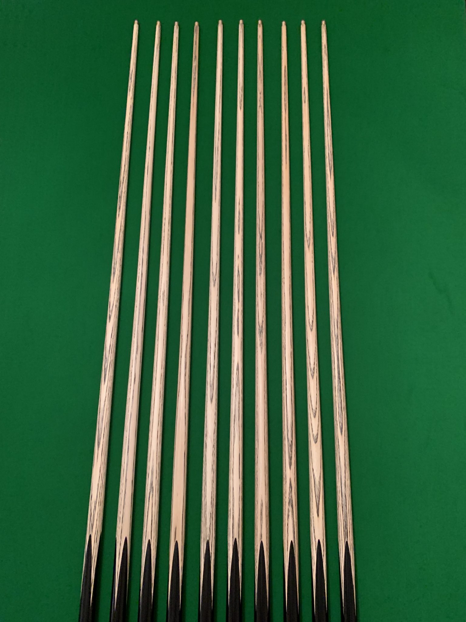 New Design Taylor Made Hand Spliced 3/4 Snooker Cues with Selected Ash ...